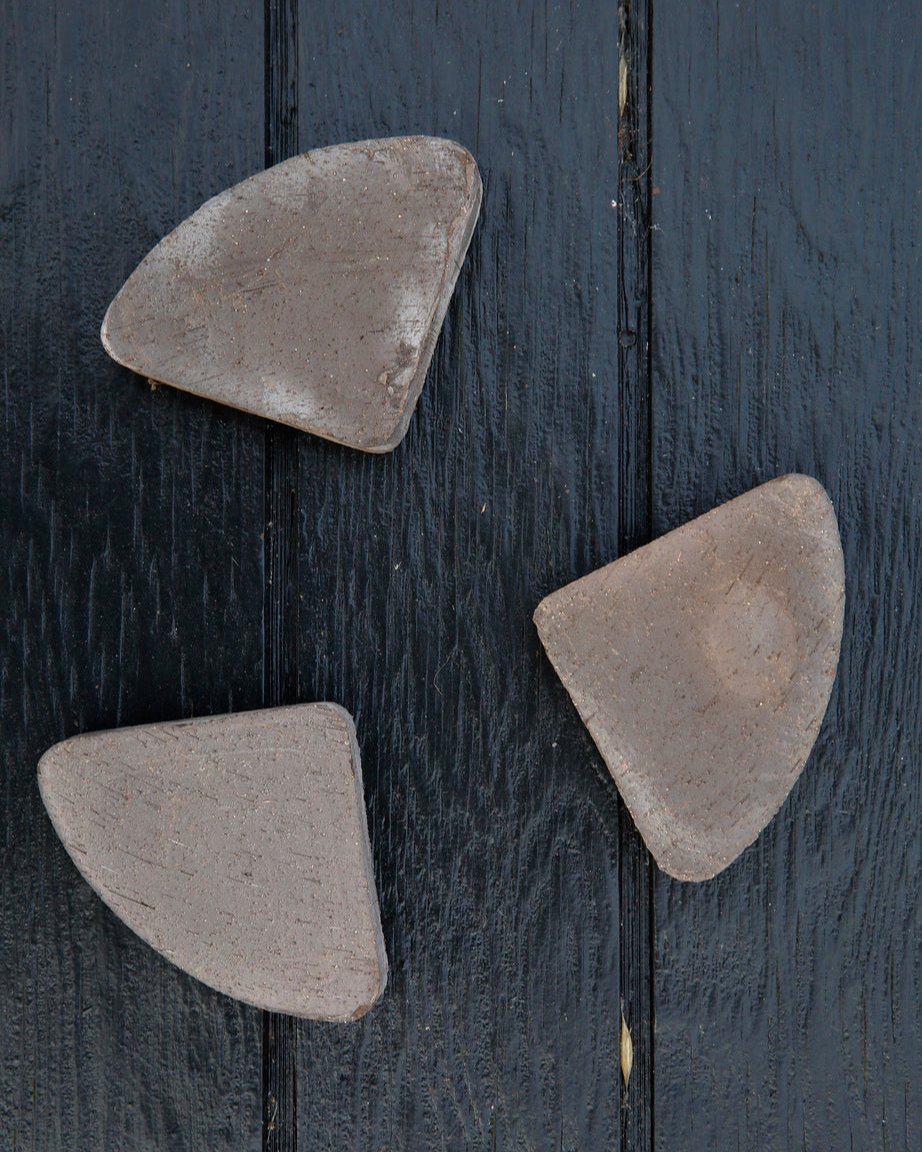 Triangle Pot Feet - Soto Gardens