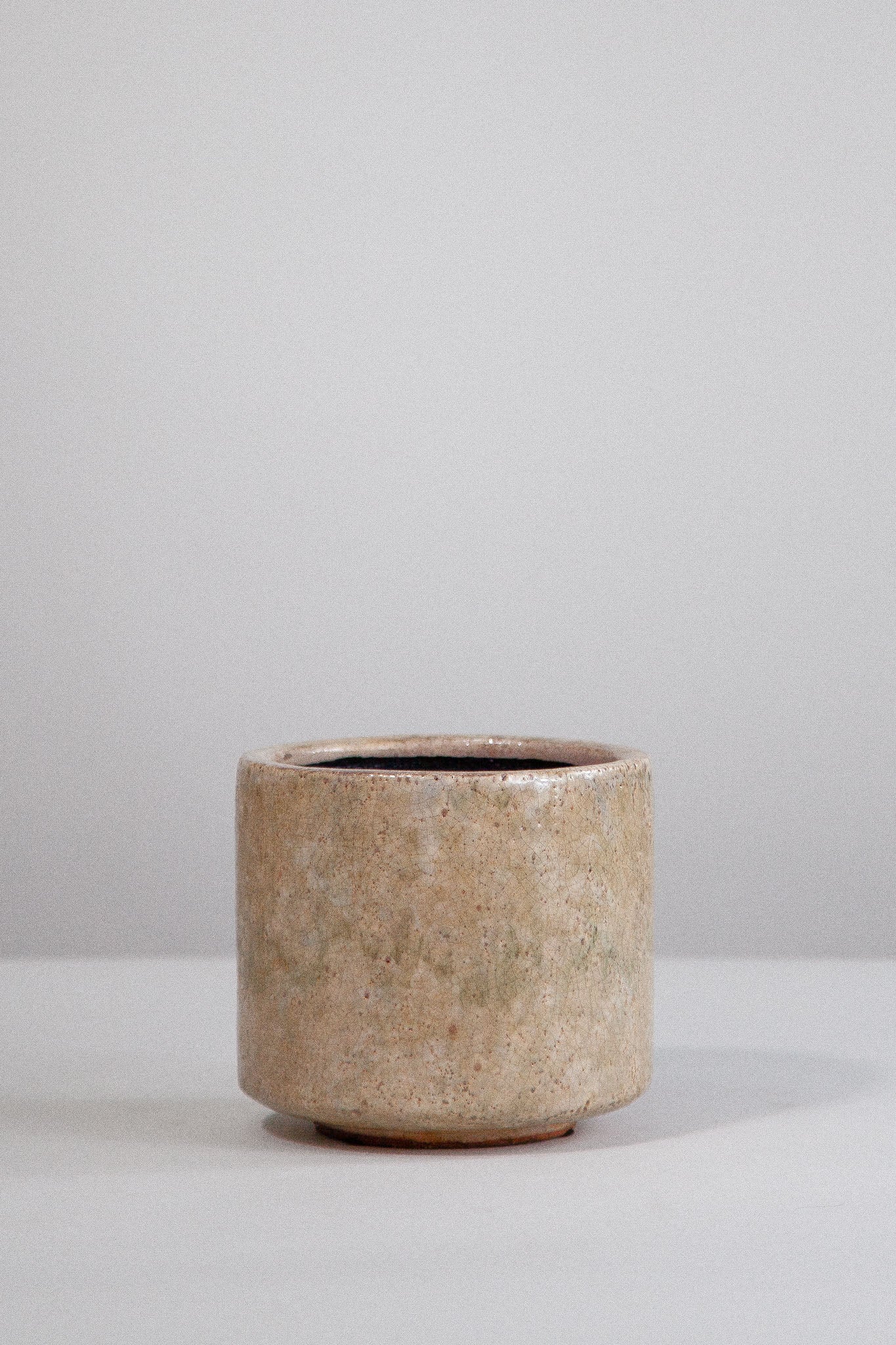 Fractured Pot - Sand - Soto Gardens
