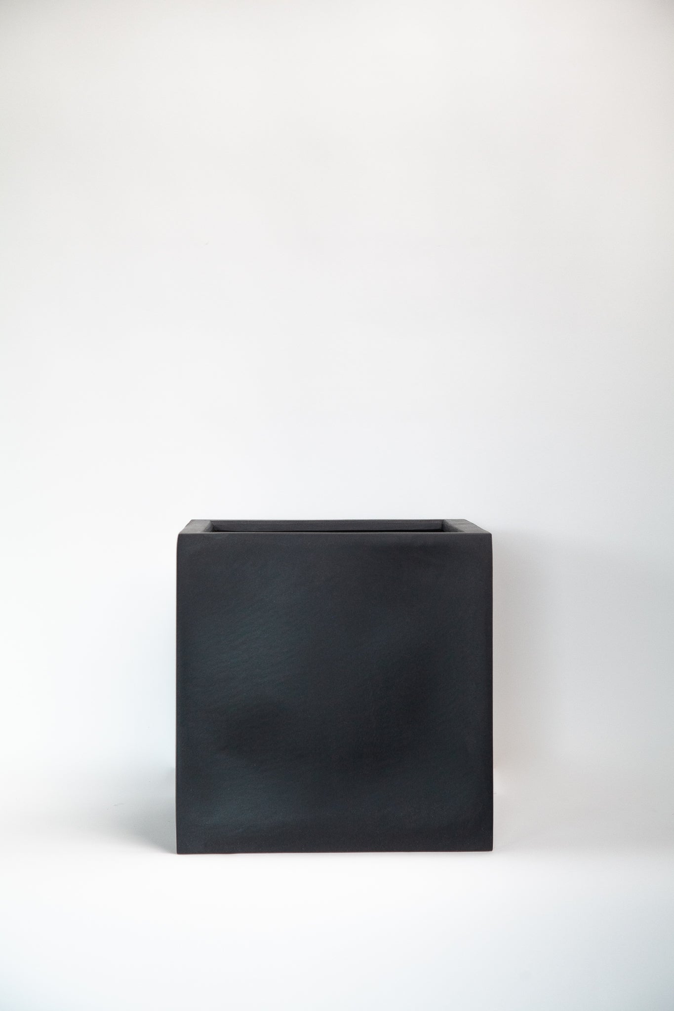 Cube Pot - Black - Soto Gardens
